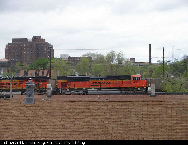BNSF 9331